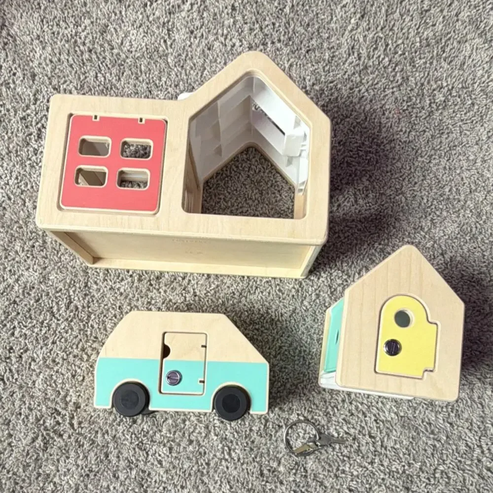 LOVEVERY | Toys | Lovevery Wooden Pretend Play House Car Keys The ...